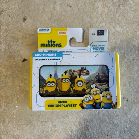 Thinkway Toys | Toys | Crominions Micro Minions Playset New | Poshmark